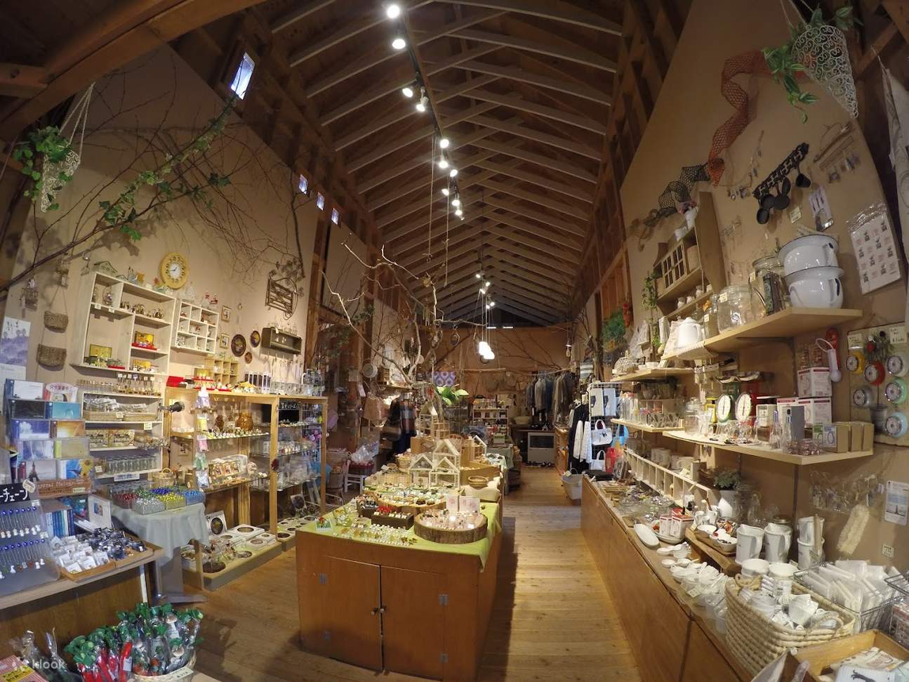 [Hokkaido | Noboribetsu Lake Toya Niseko One Day Tour] Little Fuji ...